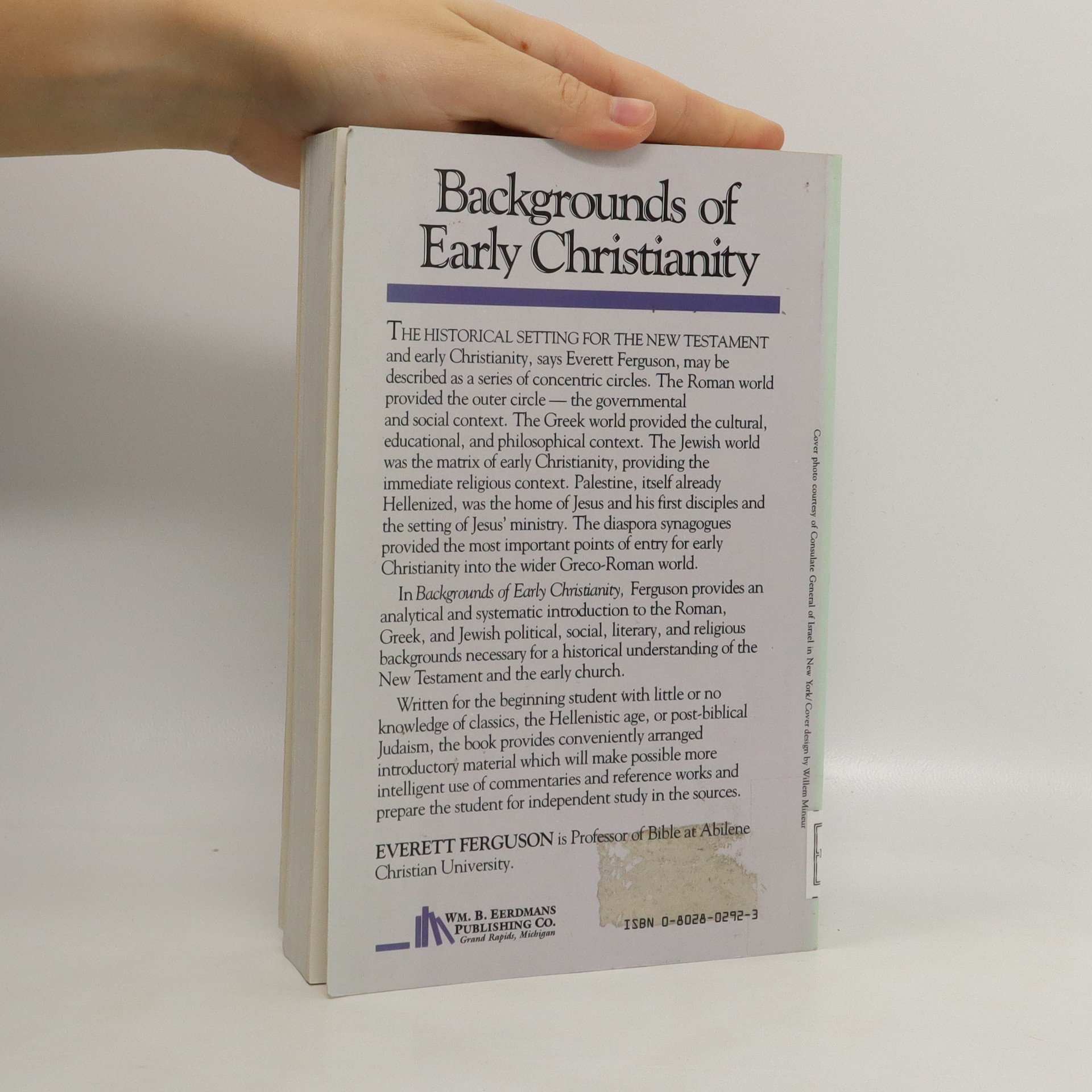 Backgrounds of Early Christianity - Ferguson, Everett - knihobot.cz