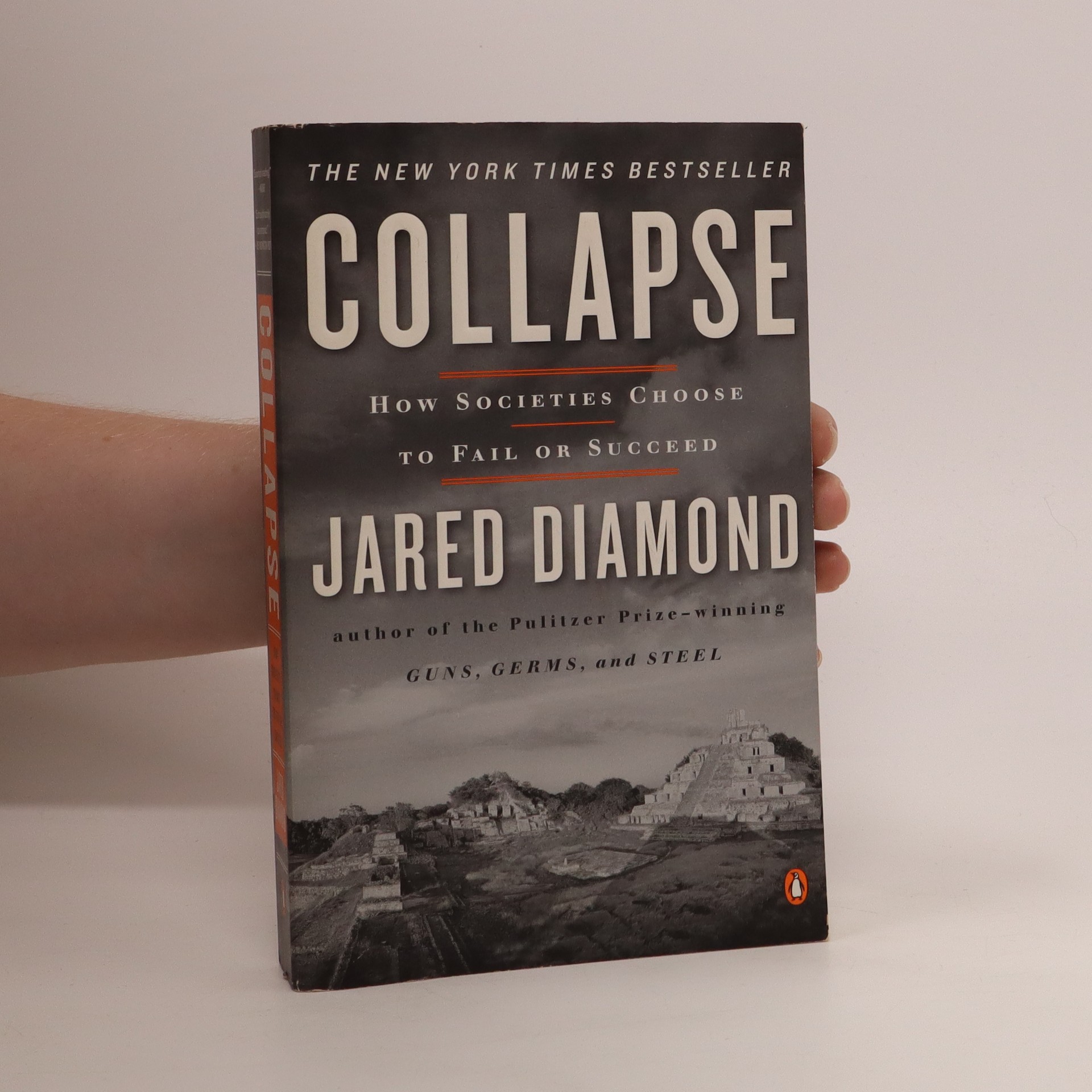 Collapse : How Societies Choose to Fail or Succeed - Diamond, Jared M - knihobot.cz